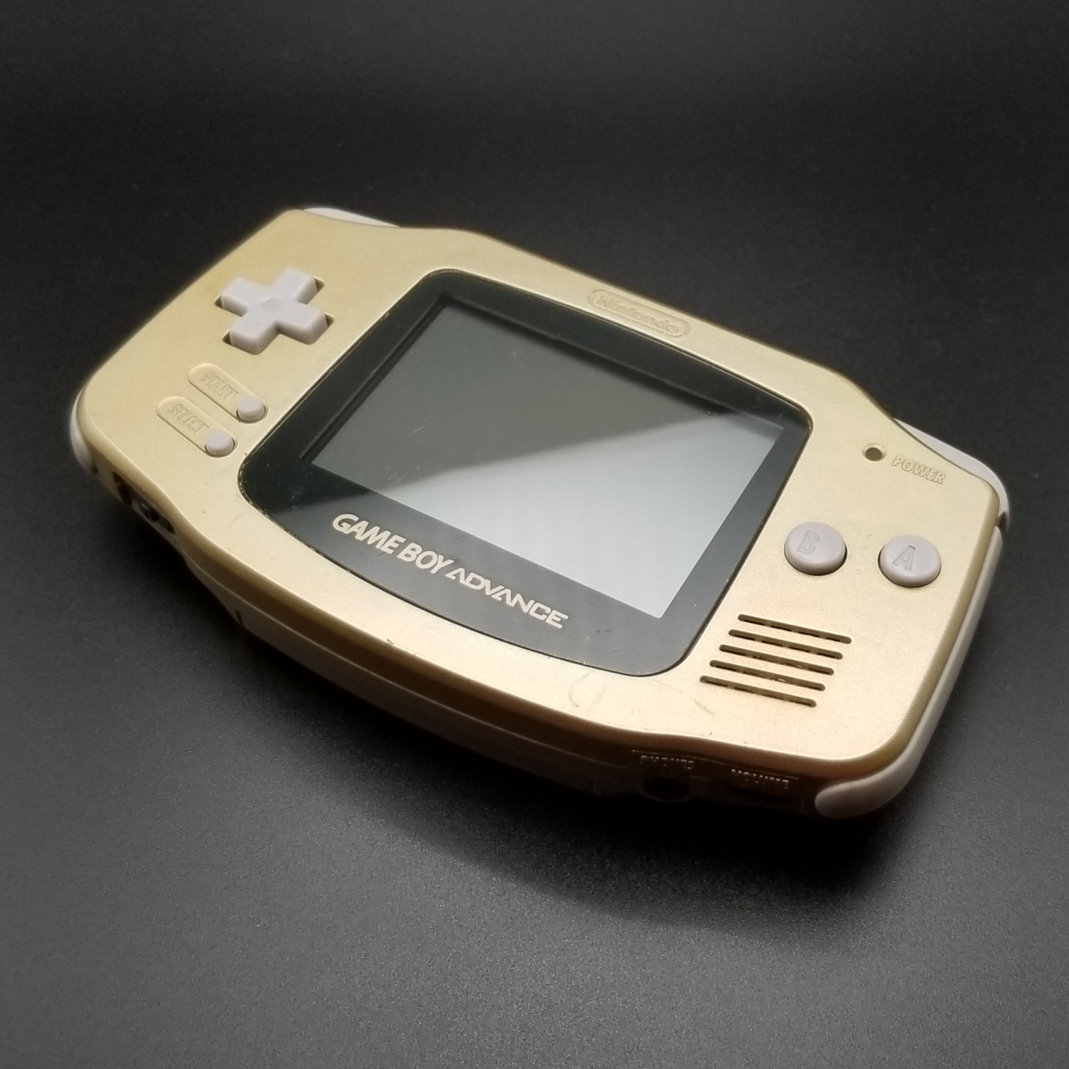 OUTLET - Gold Nintendo Gameboy Advance – High Score! Tech Supply